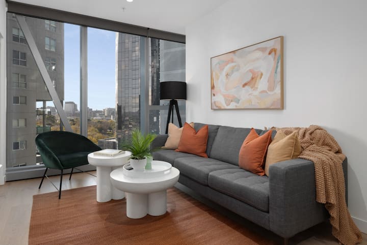 Executive Suite Westside Place - Melbourne