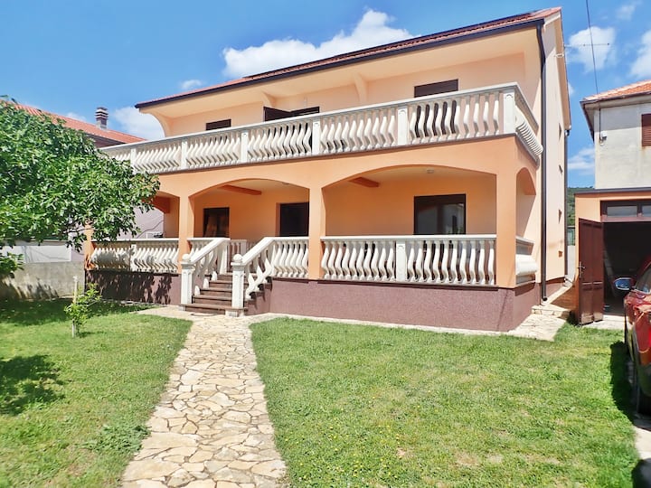 Sd-199 Comfort House For 6 People - Starigrad