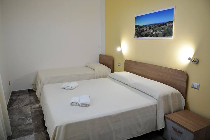 B&b Miramare - Camera Tripla Baronia - Casal Velino