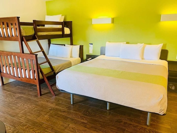 King + Bunks - Near Beach - Monterey, CA