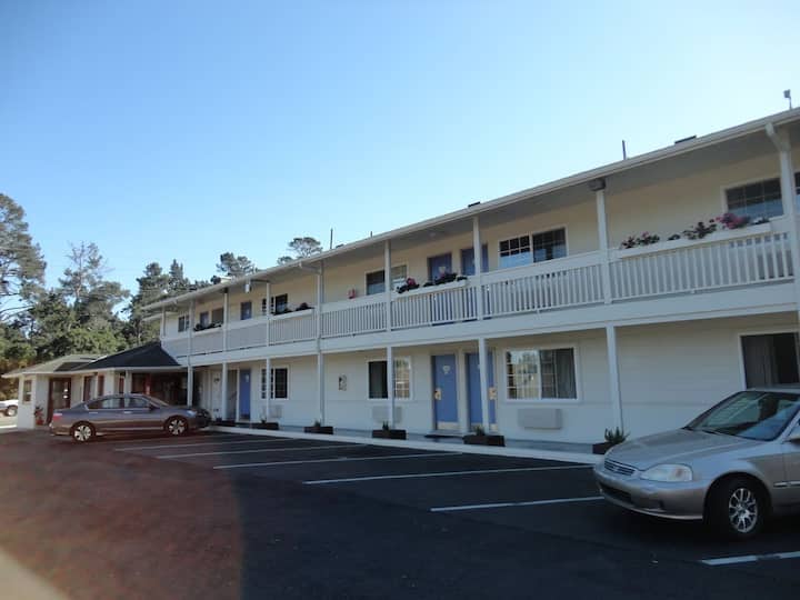 Family Bunk Retreat - Seaside, CA