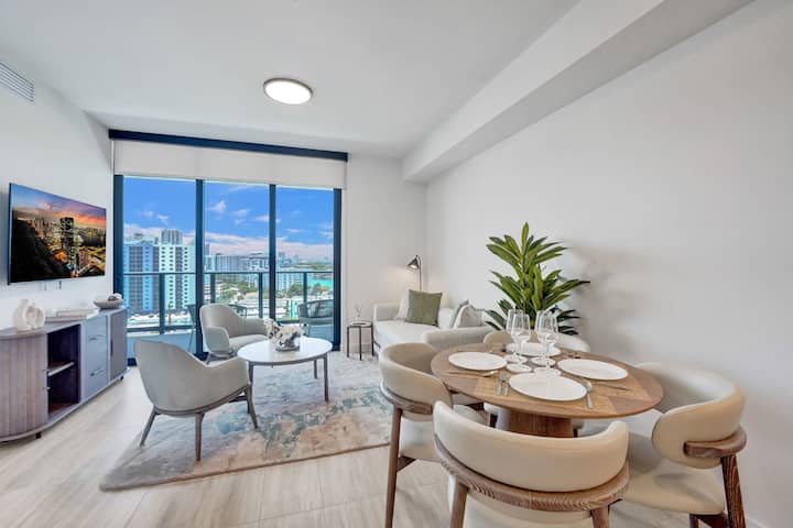 New: Beach Dreams | Sleek 1br Condo Near The Sand - The Bahamas