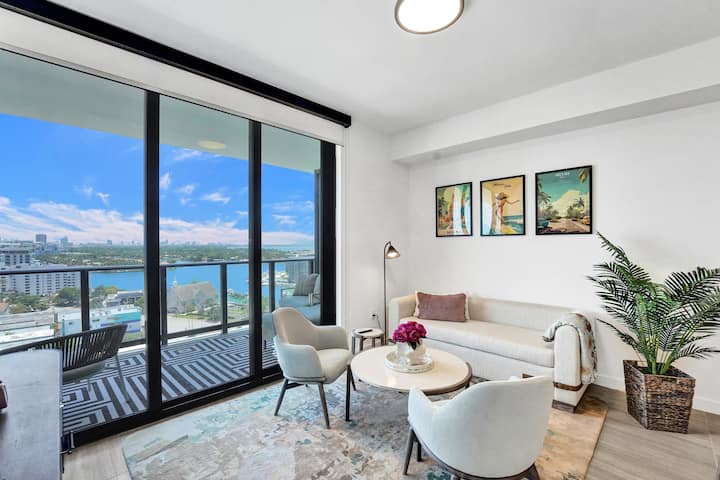 Light-filled 1br / 1.5ba With Balcony Vibes - North Miami, FL