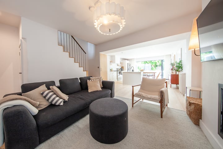 Beautiful And Spacious Home In South Circular Rd. - Dublin