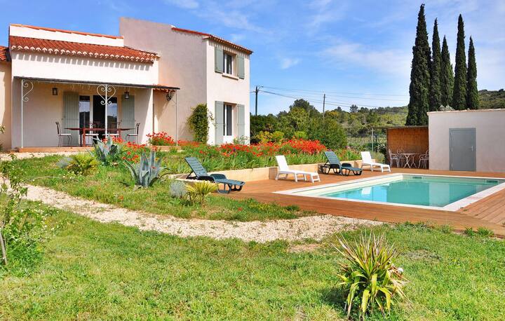 Lovely Home In Valliguieres - Remoulins