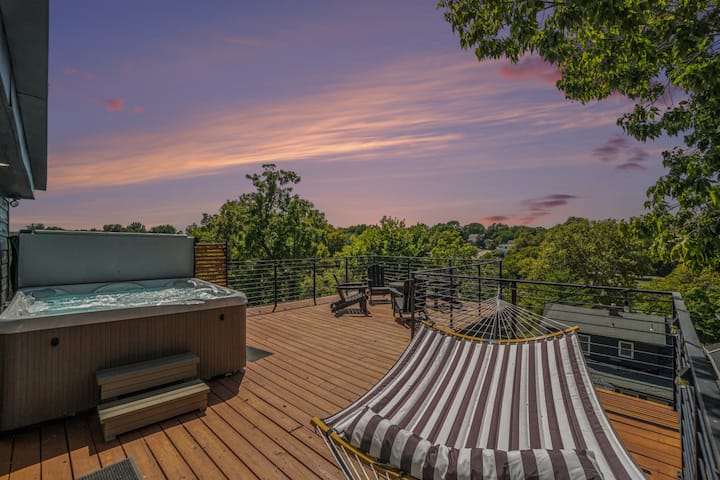 Hilltop Modern In West Plaza - Hot Tub & Rooftops - Kansas City, MO
