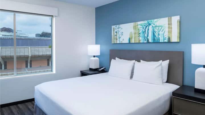 Modern Suite Close To Asu & Local Attractions - Tempe, AZ