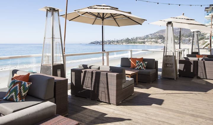 Clean, Coastal Room W/ Outdoor Swimming Pool - Laguna Beach, CA