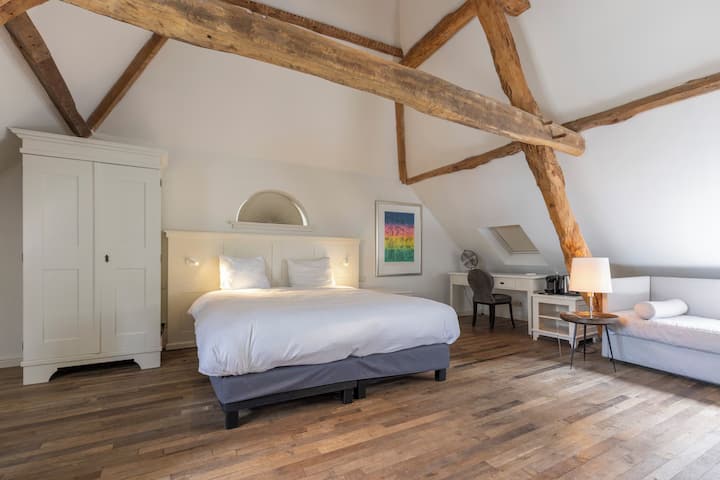 Relax, Recharge, And Explore From One Perfect Spot - Venlo