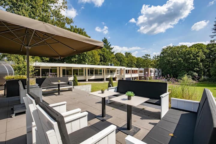 Free Parking, Trails, And Outdoor Relaxation Space - Zeist