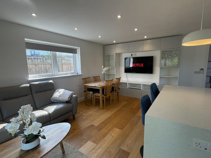 Modern Stylish 2-bed House In Fen Ditton Village - Cambridge