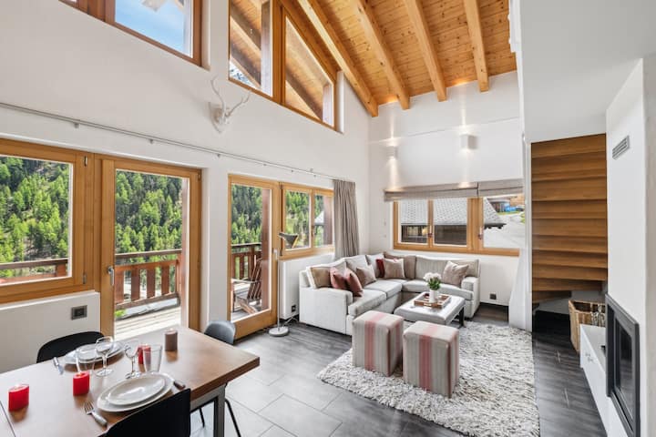 Duplex Piste Rouge By Mrs Miggins - Grimentz