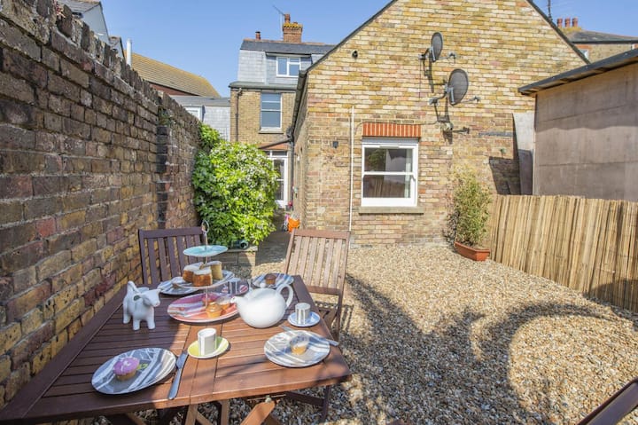 2 Bed In Whitstable (Oc-p32035) - 휫츠테이블