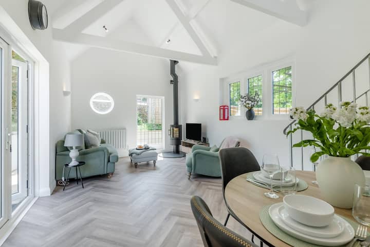 2 Bed In Kemble (Oc-t32197) - Cirencester