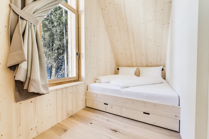 Waldchalets Obomilla Mitteregge - Vals, Italien