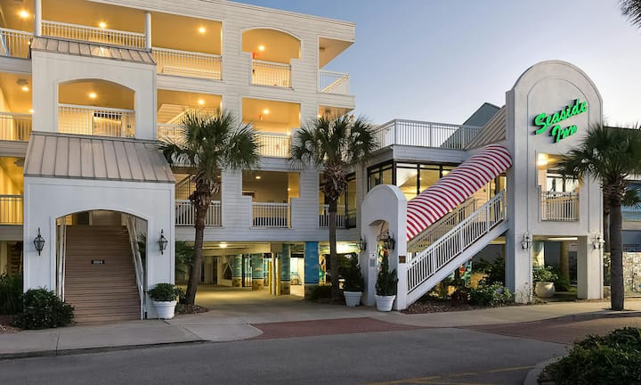 Direct Beach Access On The Lowcountry Coast - Mount Pleasant, SC