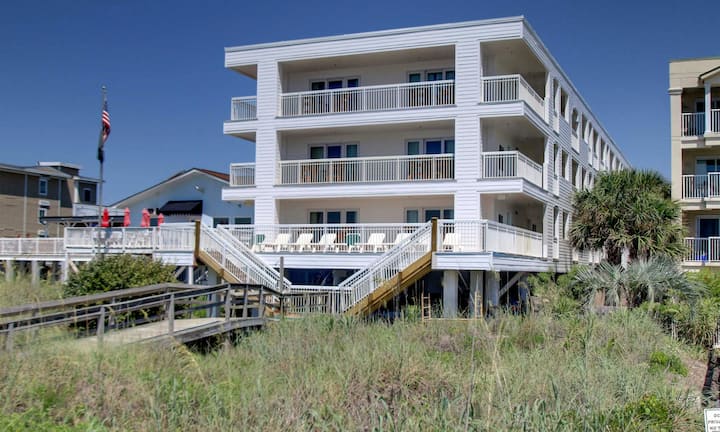 Prime Location Next To Windjammer - Mount Pleasant, SC