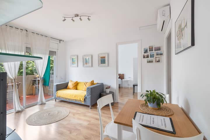 Fantastic Beach Apartament - Montmeló