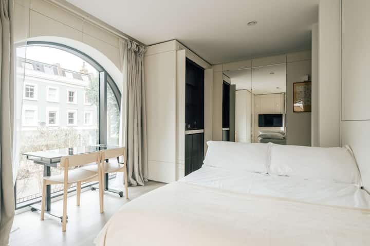 The Westway: Contemporary Studio In White City - London