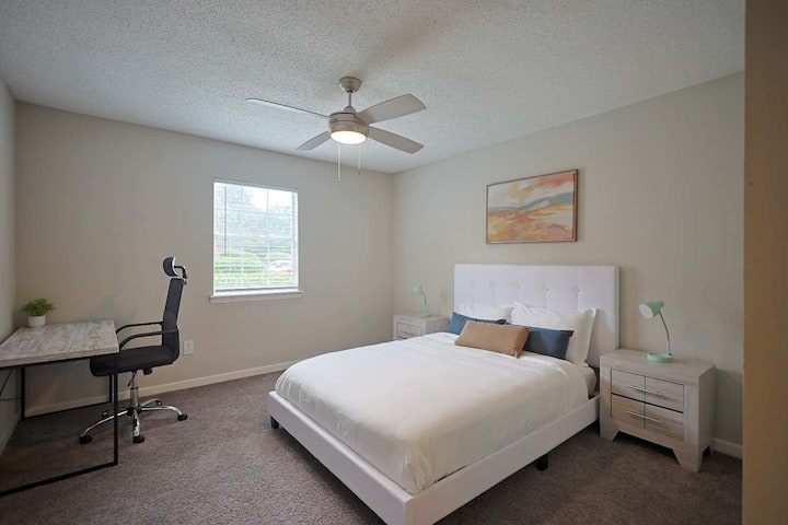 Northtown Apartments 7e I Comfy 2 Bed 2 Bath - Jackson, MS