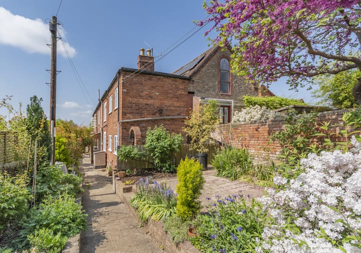 The Southend Cottage - Malvern