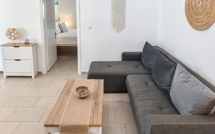 Jenny Sam, Maison Confortable Rénovée Près Du Cent - Skiathos