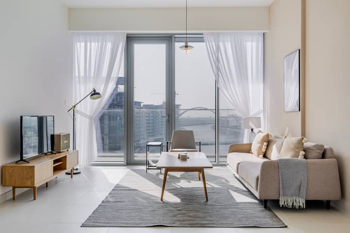 Blueground | Al Safa 2, Pool, Nr Canal - Dubai