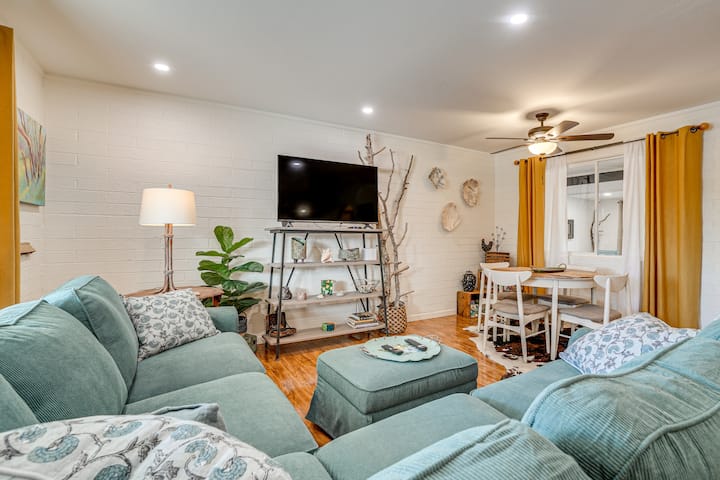 Charming Sun City Getaway Near Golf & Casinos! - Sun City, AZ