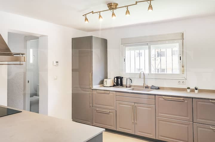 Villa Chic Avec Piscine, Jardin Et Parking | Rems - Costa del Sol