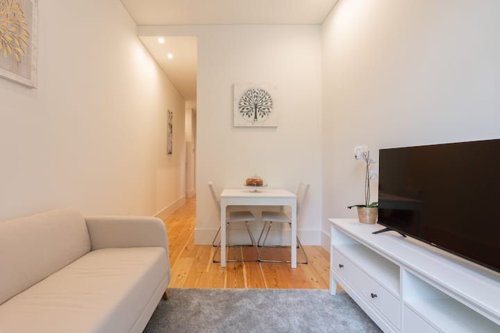 Hostwise - Cozy Flat - Guimarães