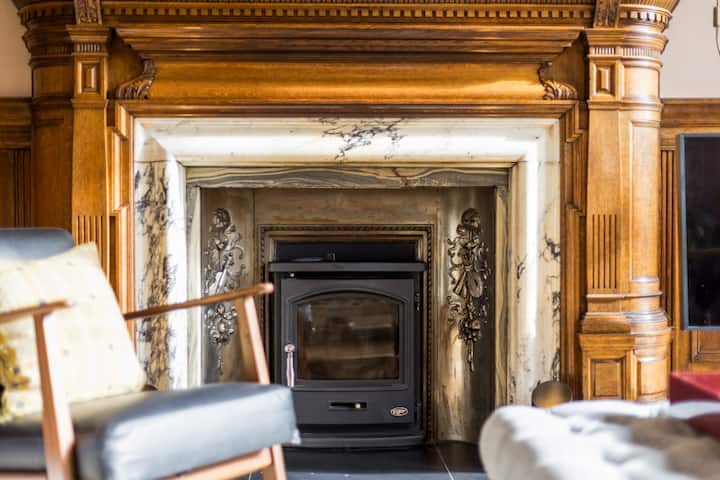 Luxury Wood Panelled Gf Flat - Edinburgh