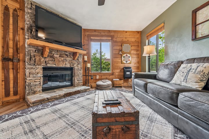 Mountain Peace- Ground Level Condo! - Forbes State Forest, Somerset