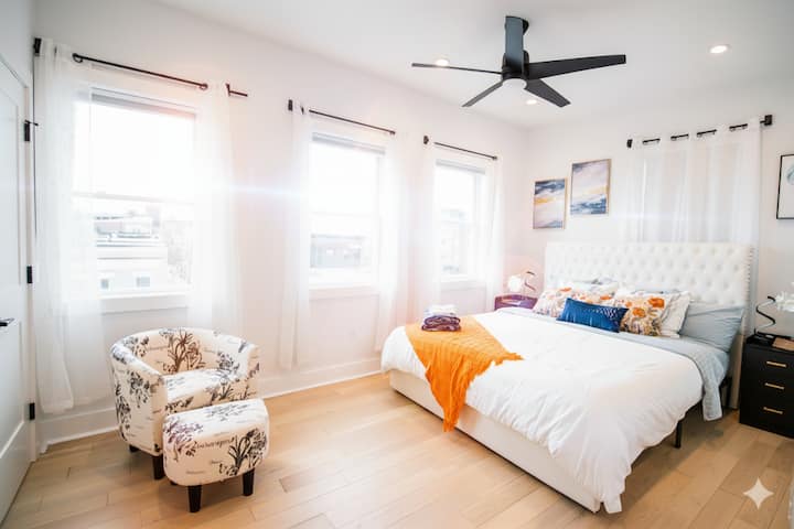 Modern 5br Dc Home Near Metro With Rooftop - Washington, DC