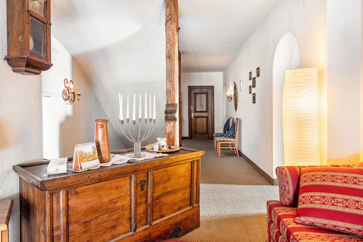 Zimmer 7 Biobauernhof Toellerhof - Lana, İtalya