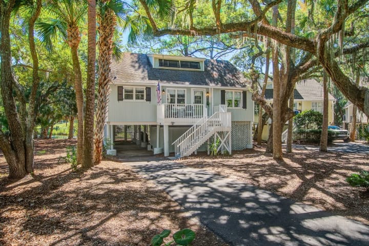 Seabrook Exclusives | 534 Tarpon Pond - Seabrook Island, SC