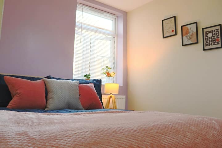 Watford Town Centre 3 Bed With Parking Nearby - Watford