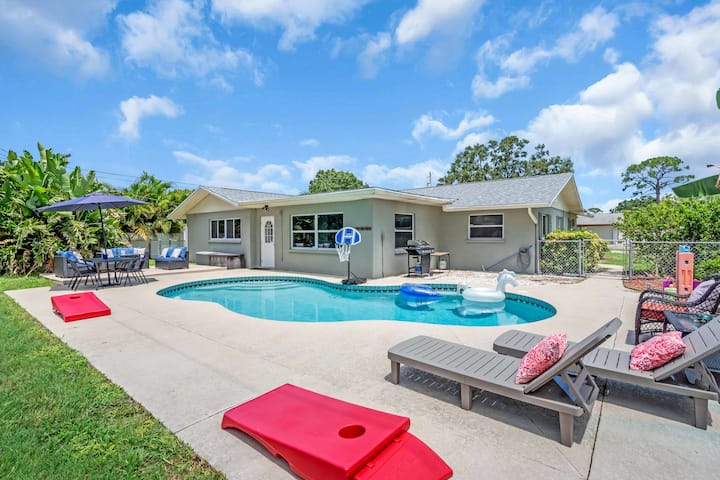 Tropical Family Retreat With Pool & Beach Near Img - Bradenton, FL
