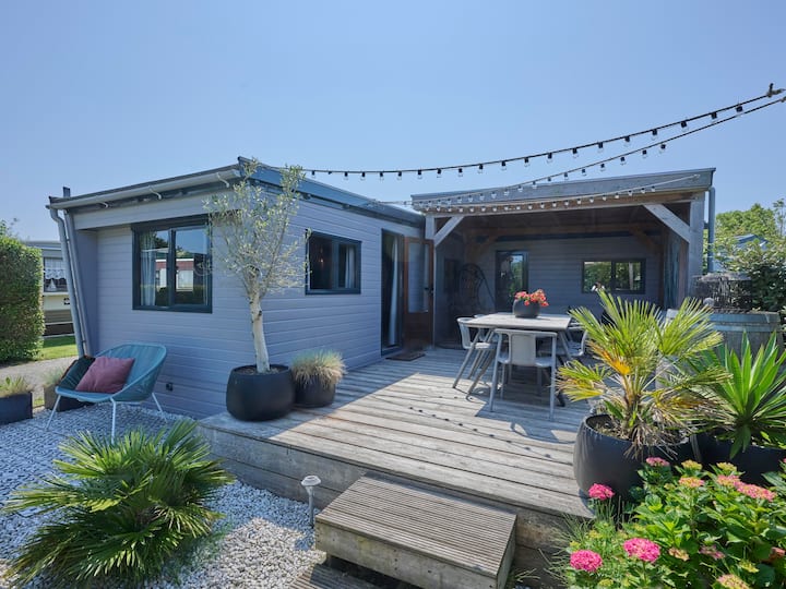 Chalet Familial Confortable à Brouwershaven - Scharendijke