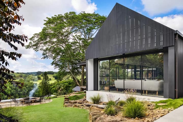 Kalio – Byron Hills Luxe · Serenity & Views - Bangalow