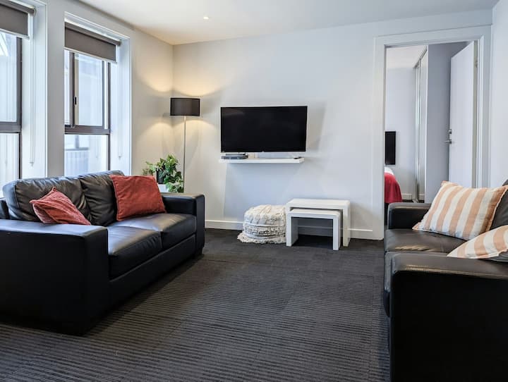 2br Large Apartment Near Royal Children's Hospital - Melbourne