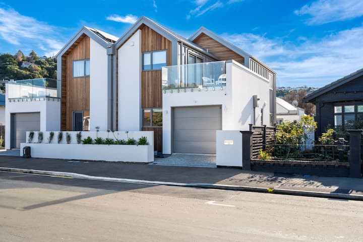 Seaside Luxe In St Clair - Dunedin