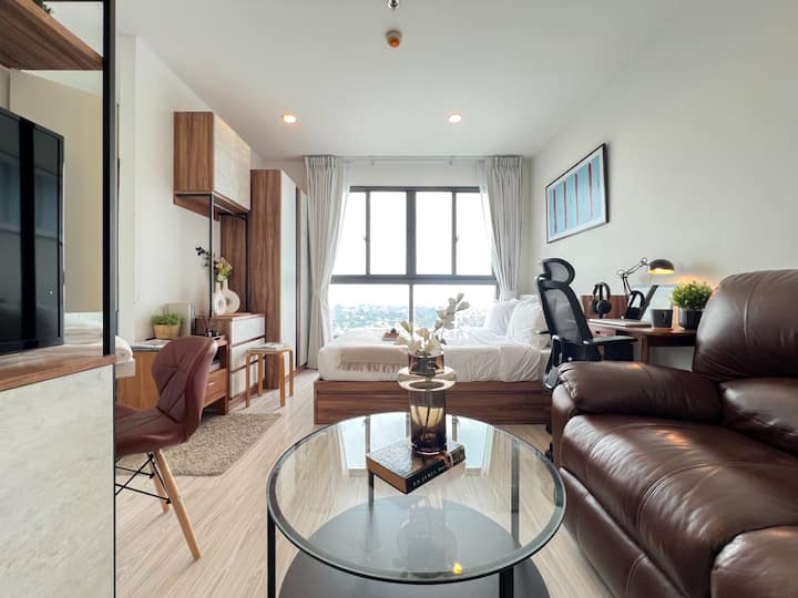 Cozy Park-view 1br|ultra Fast Wifi | Bts Bangna - Bangkok