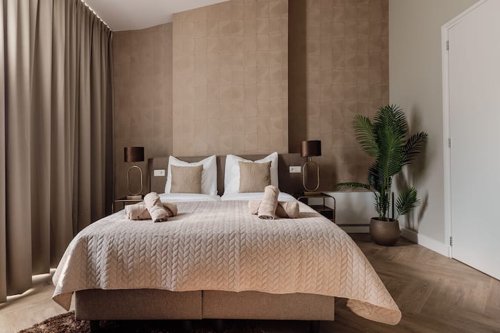 High-end Suite · Historic Building, Renovated - Tilburg