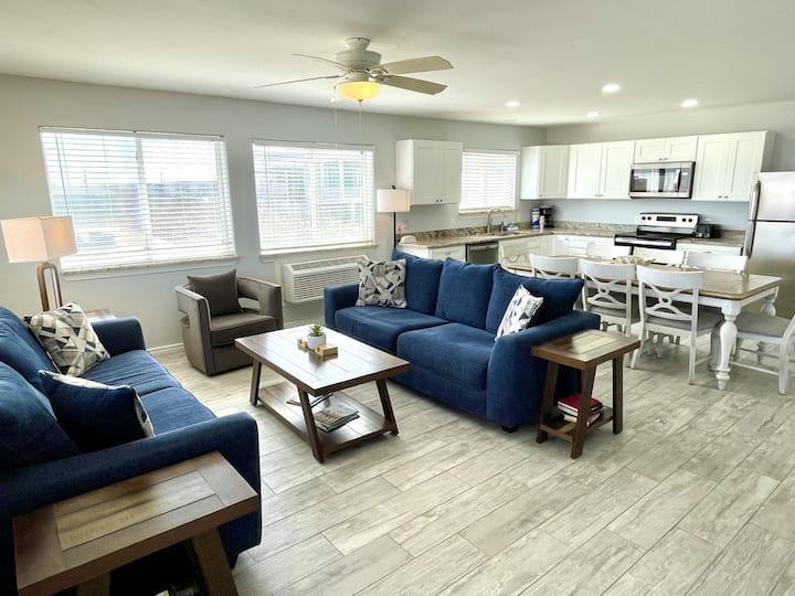 Beachgate Condo Suites And Hotel 227+228+229 - Port Aransas, TX