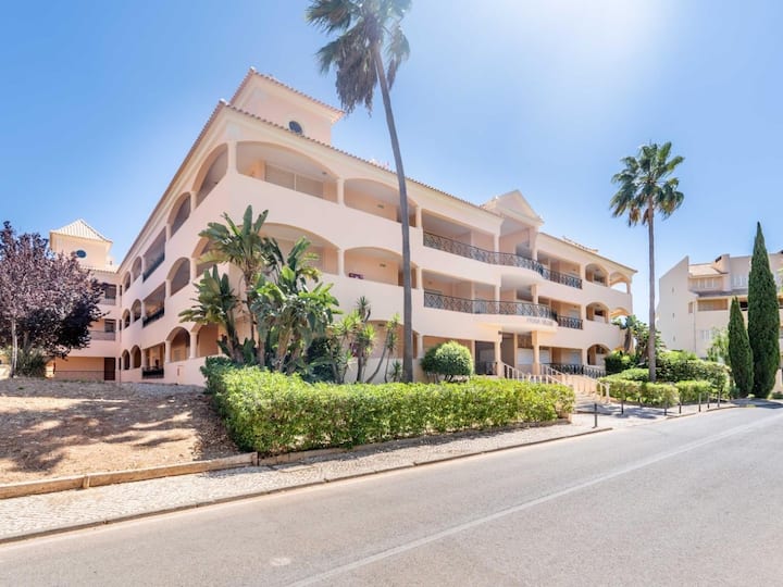Praia Village Vilamoura, Pool And Parking - Vilamoura
