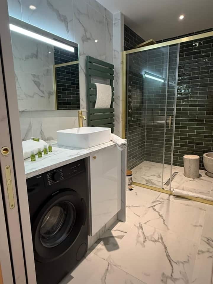 Suite Moon – Confort & Calme En Plein Centre - Nice