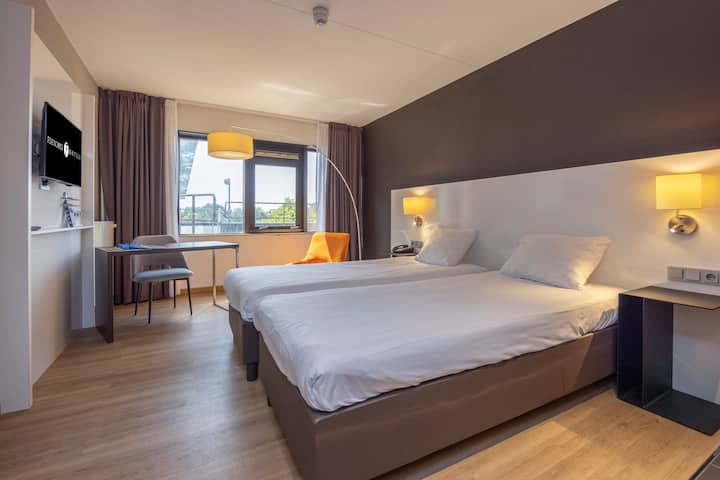 Indoor Pool & Free Parking In Serene Nature Escape - Vianen