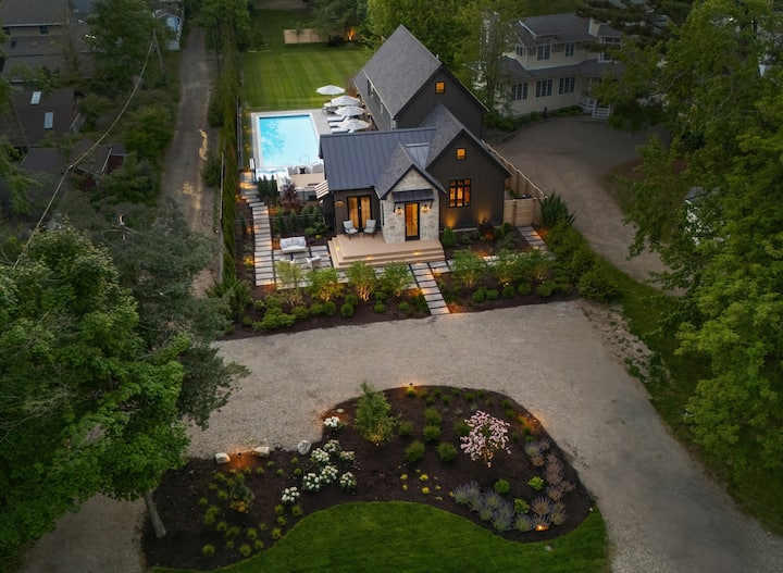 Lakeshore Luxe - New Buffalo, MI
