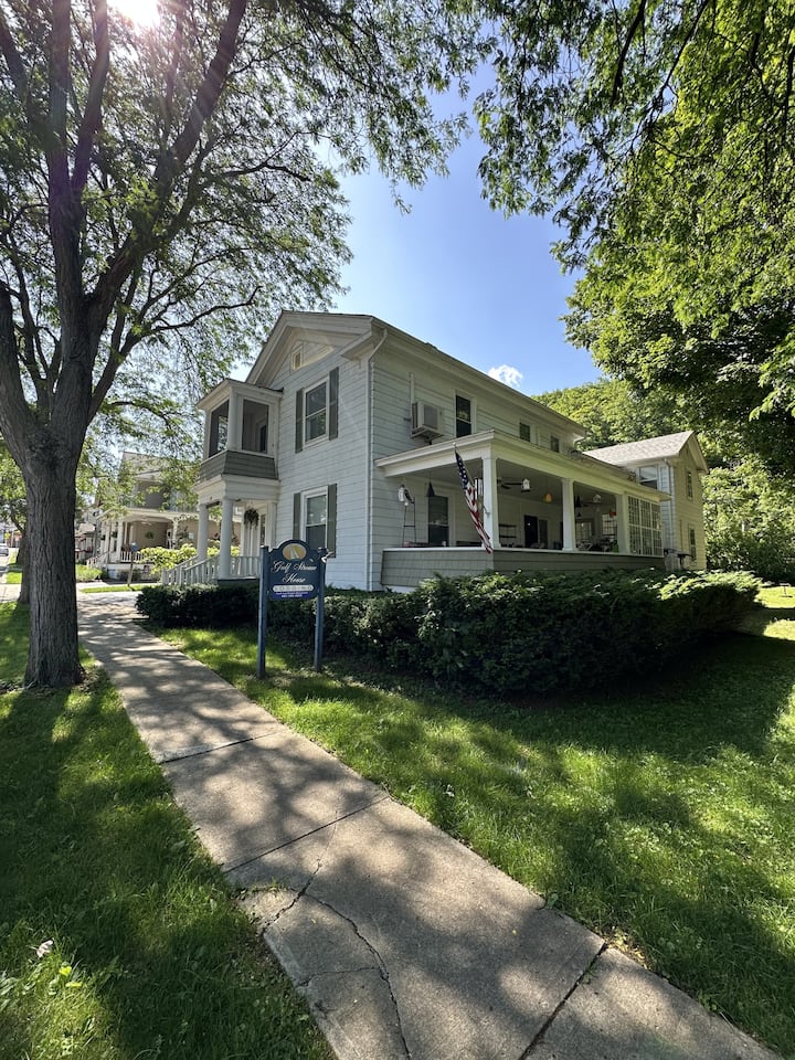 The Gulf Stream House Unit 11 - Hammondsport, NY