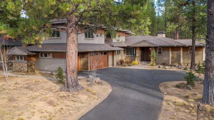 Sunstone At Caldera Springs With Quarry Recreation - Sunriver, OR